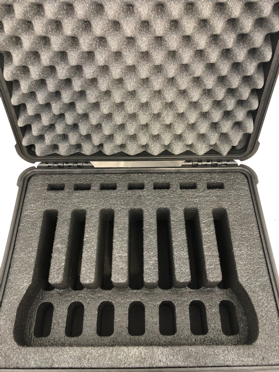 Pelican Case 1550 Range Case for 7 Handguns and Magazines (Foam ONLY)