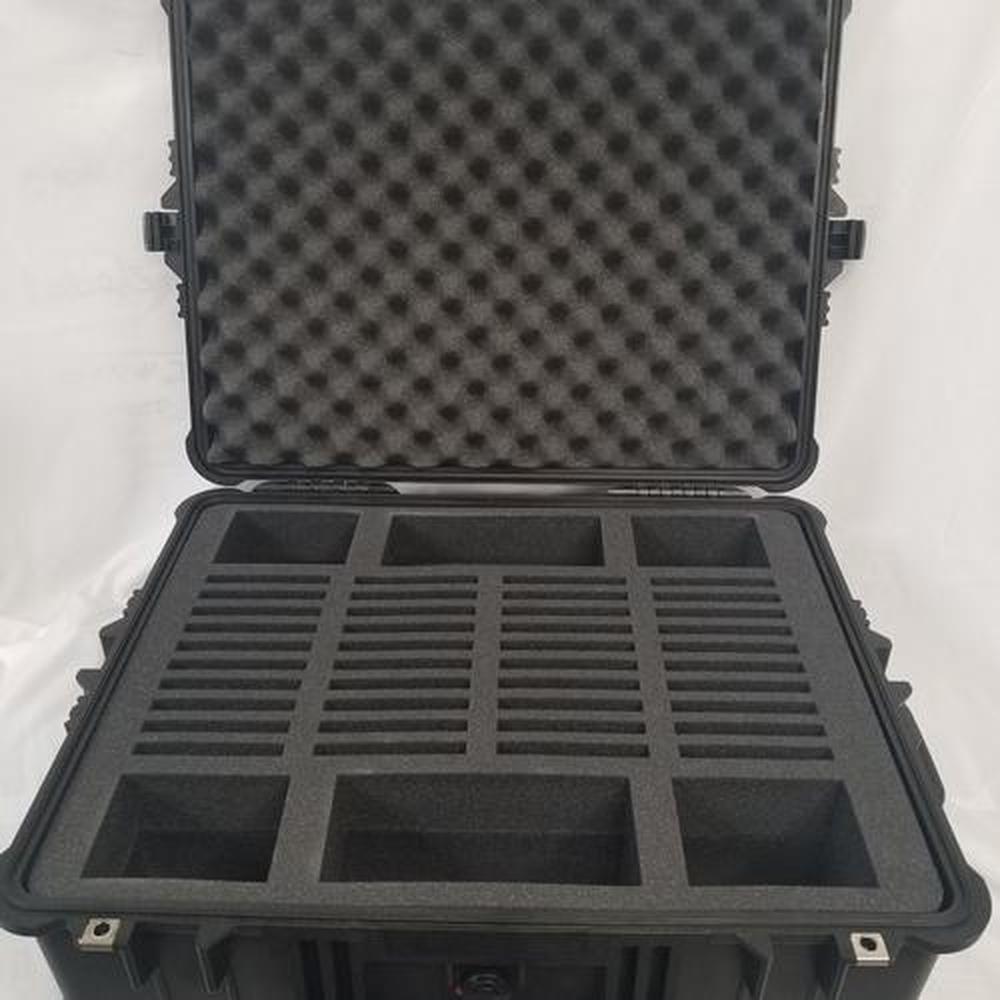 Pelican Case 1610 with Foam Insert for 40 Tablets and Accessories (CAS